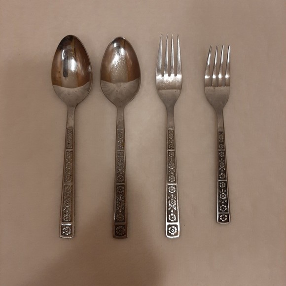 TTC | Kitchen | 4 Piece Ttc Stainless Steel Korea Flatware 2 Spoons 2 ...